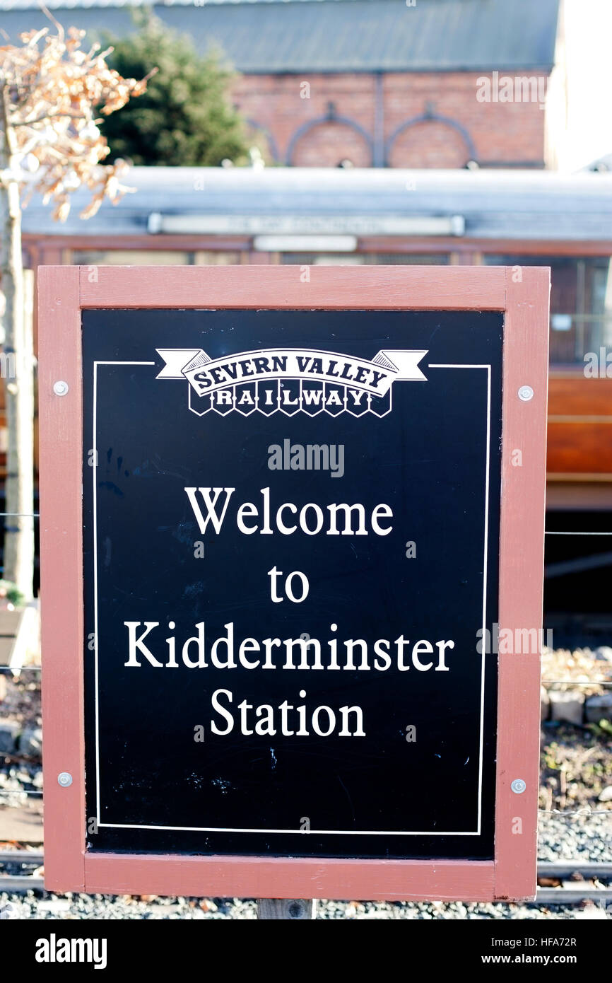 Welcome to kidderminster station sign hi-res stock photography and ...