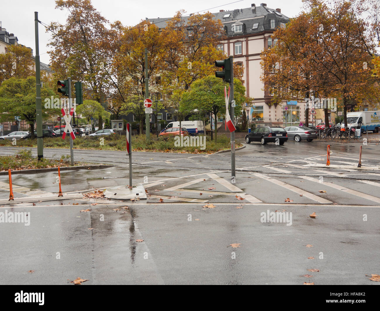 Public transport tram roundabout hi-res stock photography and images ...