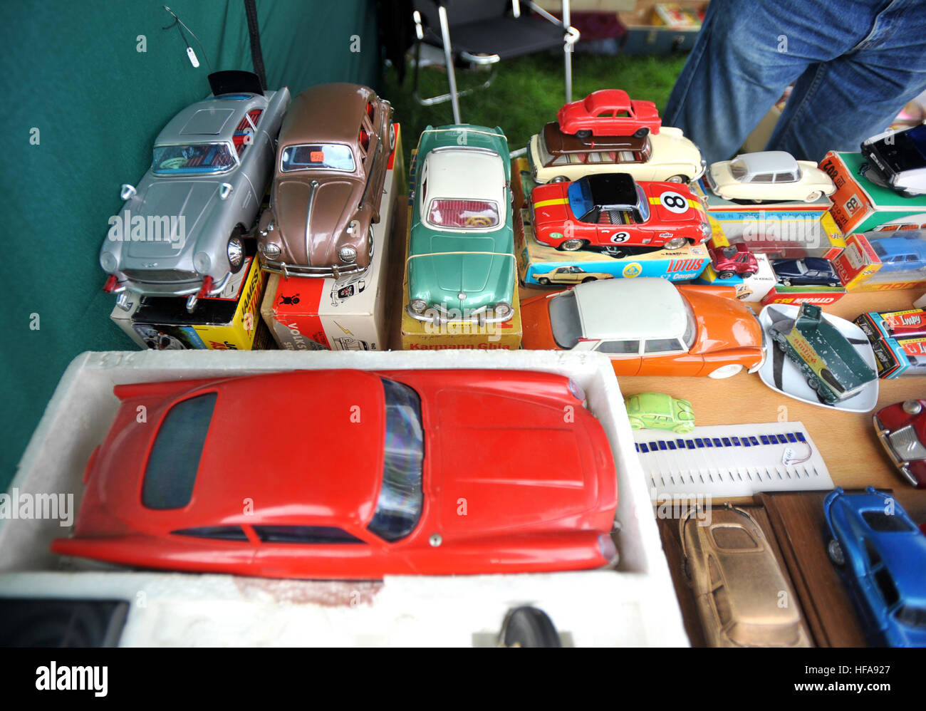 Classic car owners look through stalls of rare parts and automobilia at ...