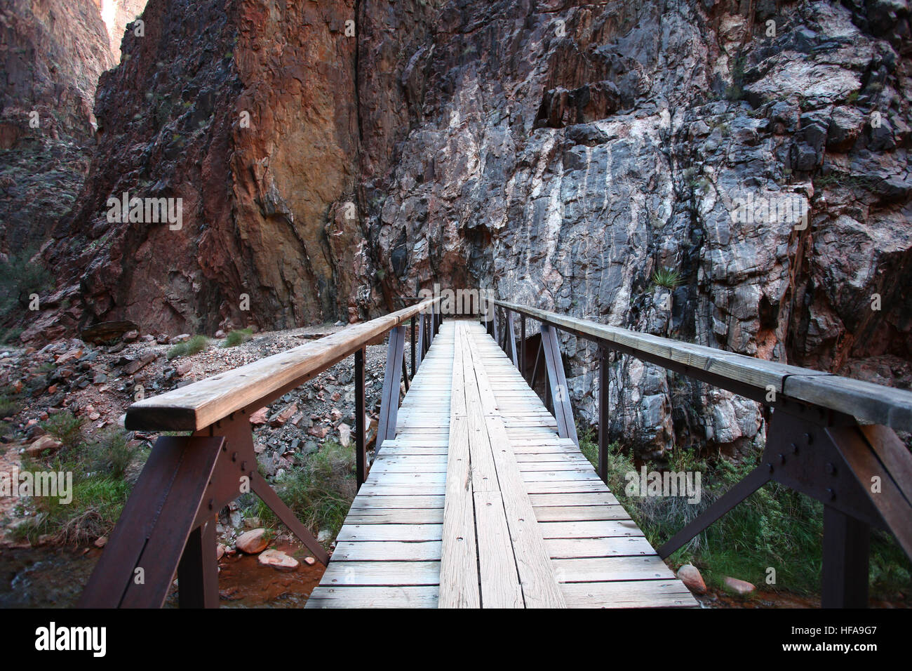 Phantom natural bridge hi-res stock photography and images - Alamy