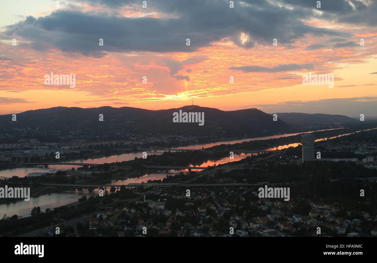 Capital vienna hi-res stock photography and images - Alamy