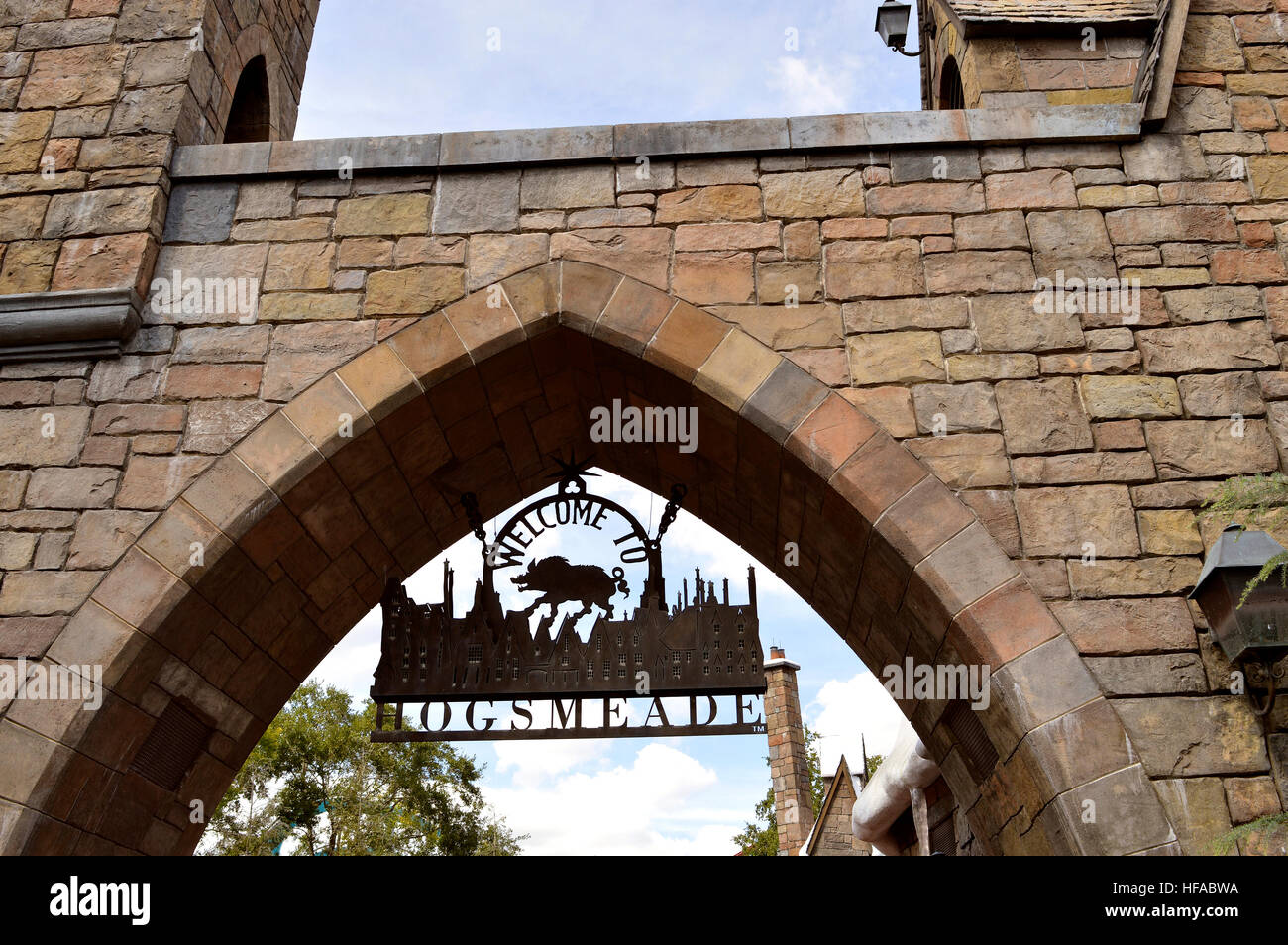 Harry potter world sign hi-res stock photography and images - Alamy