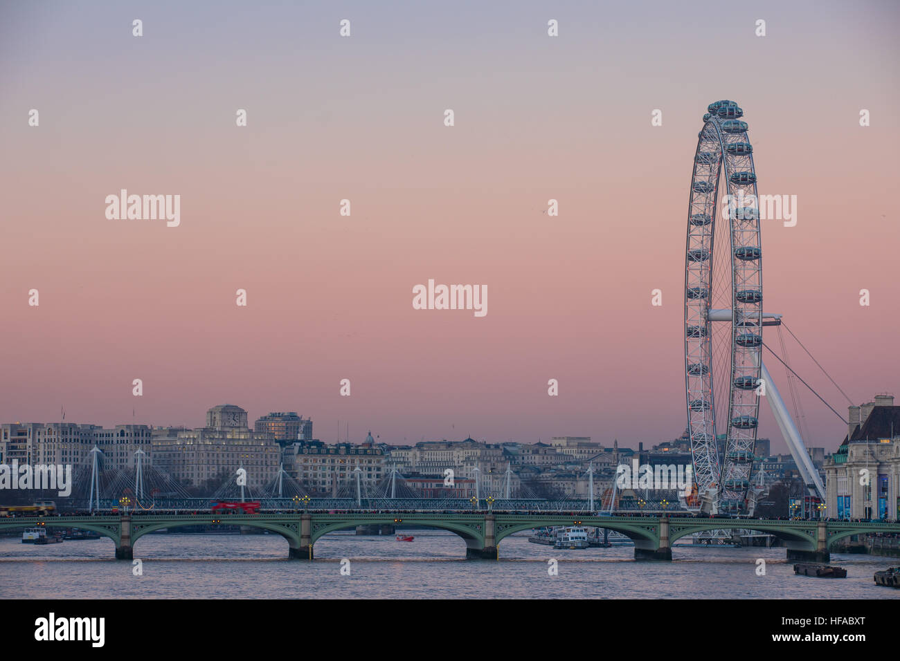 The sun sets over the central London skyline Stock Photo - Alamy