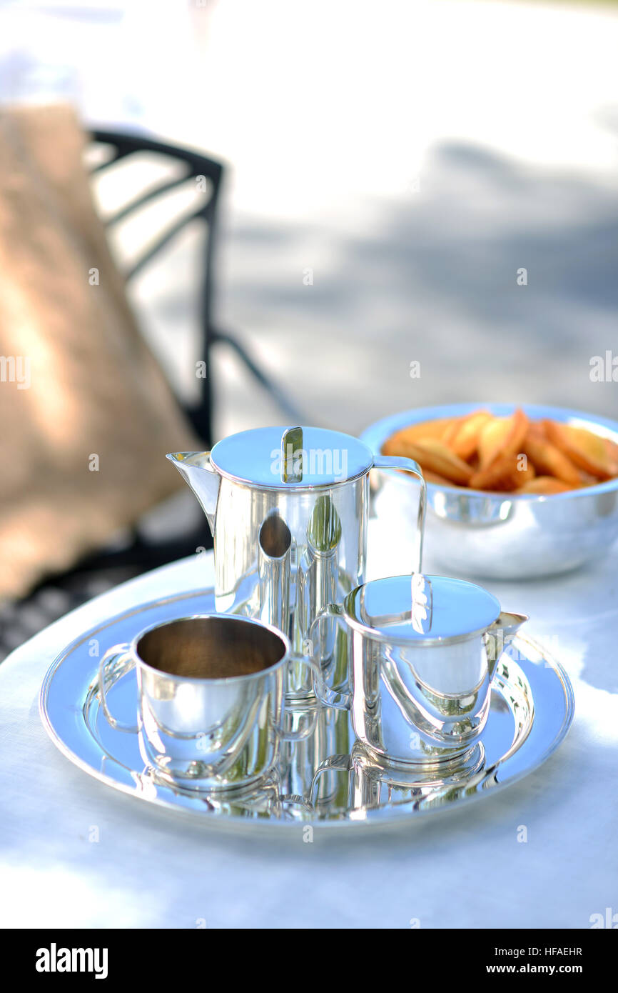 Silver service table hi-res stock photography and images - Alamy