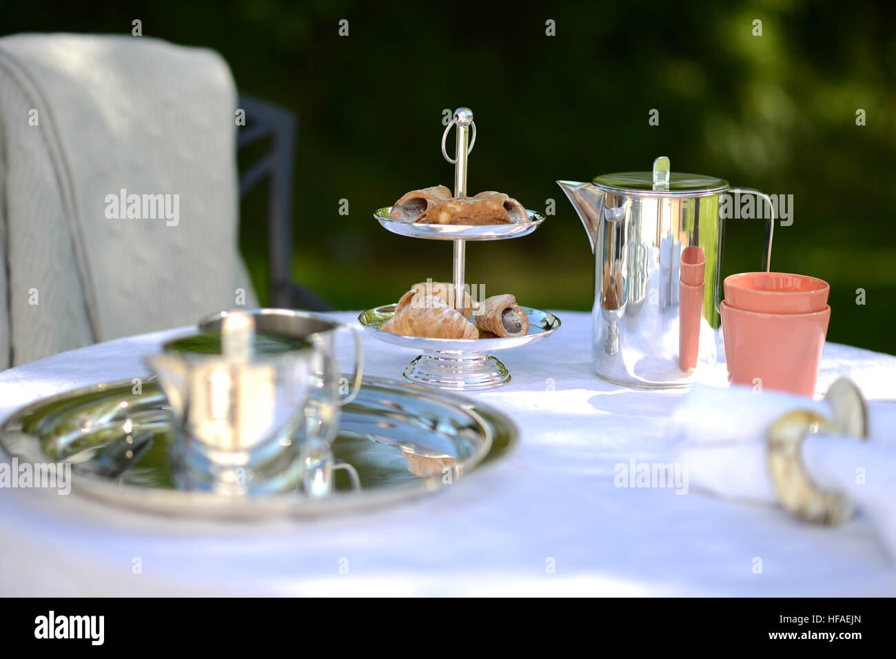 Silver coffee pot hi-res stock photography and images - Alamy