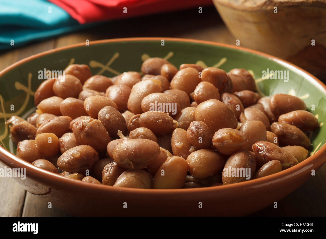 Pinto beans cooked Stock Photo - Alamy