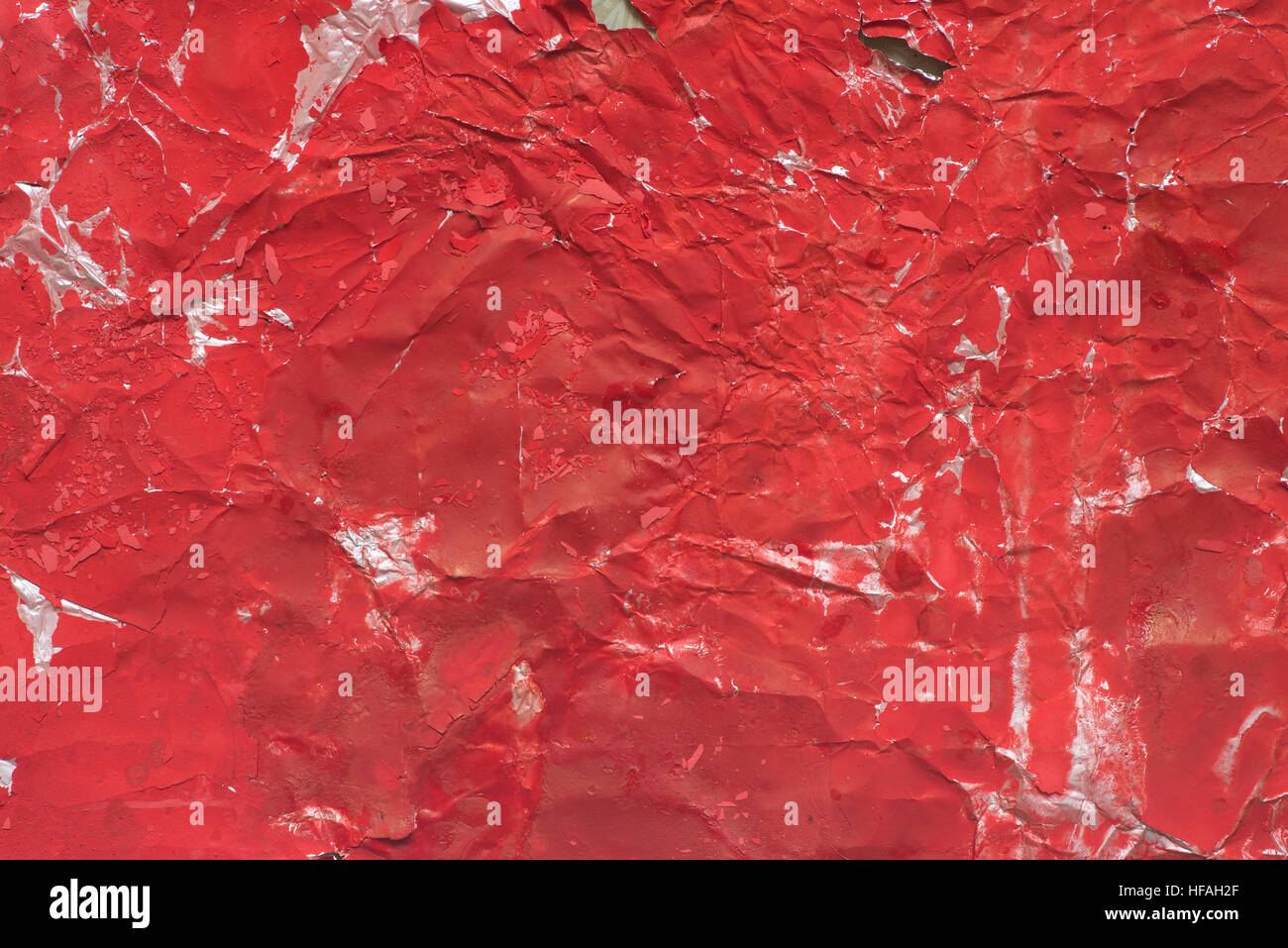 Red foil texture hi-res stock photography and images - Alamy