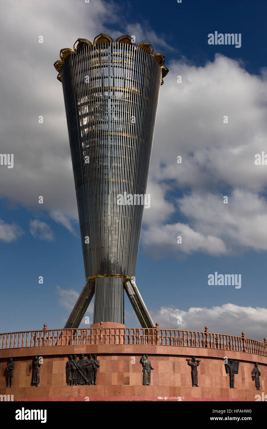 Steel pillars hi-res stock photography and images - Alamy