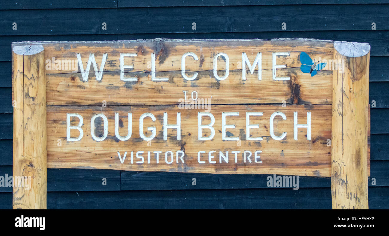 Rspb sign hi-res stock photography and images - Alamy