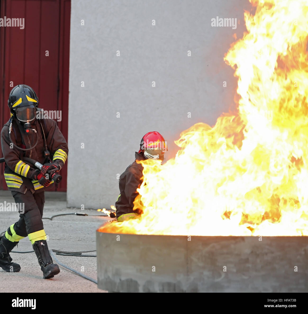 Two firefighters during training hi-res stock photography and images ...