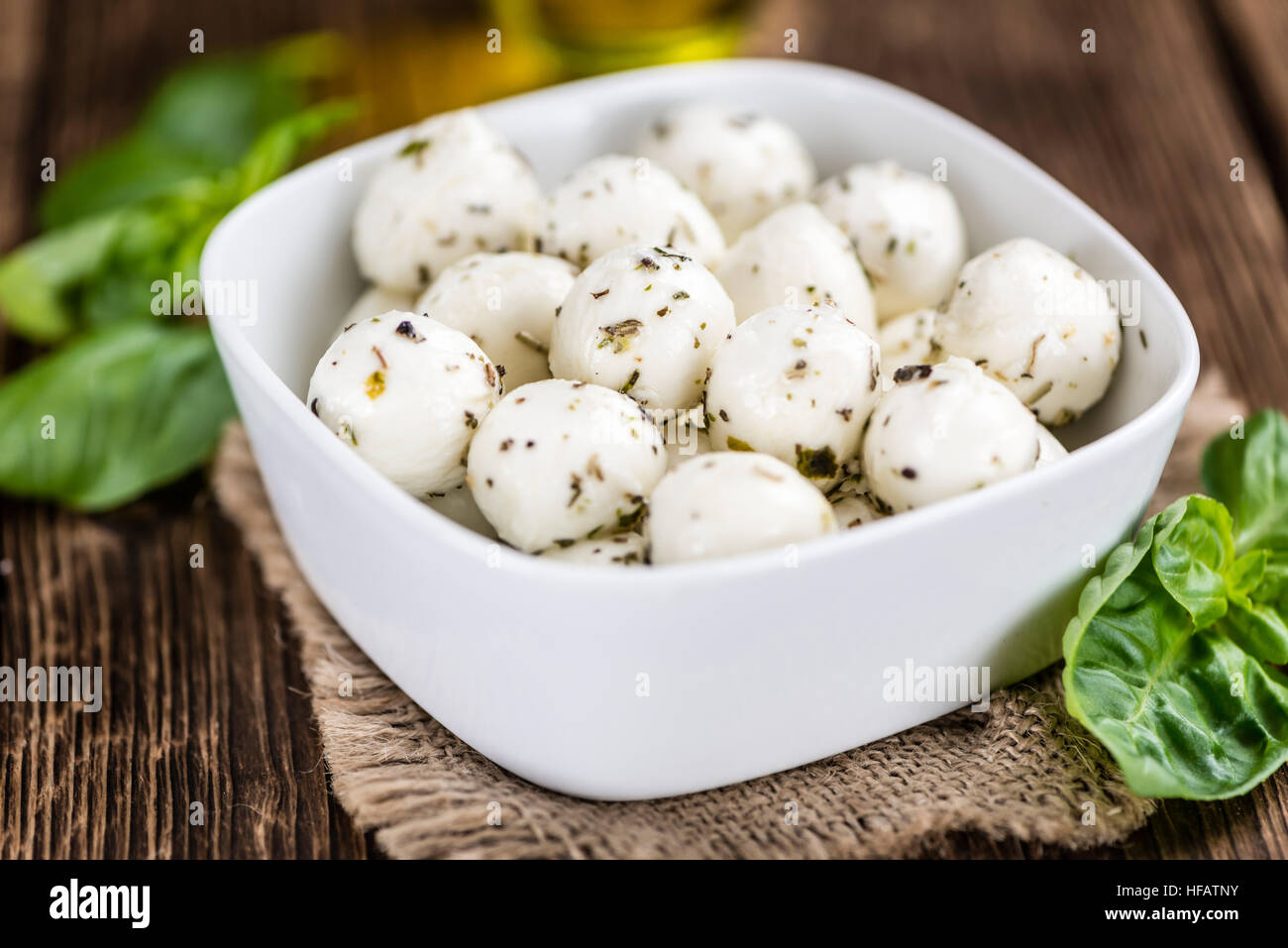 Small mozzarella cheese hi-res stock photography and images - Alamy