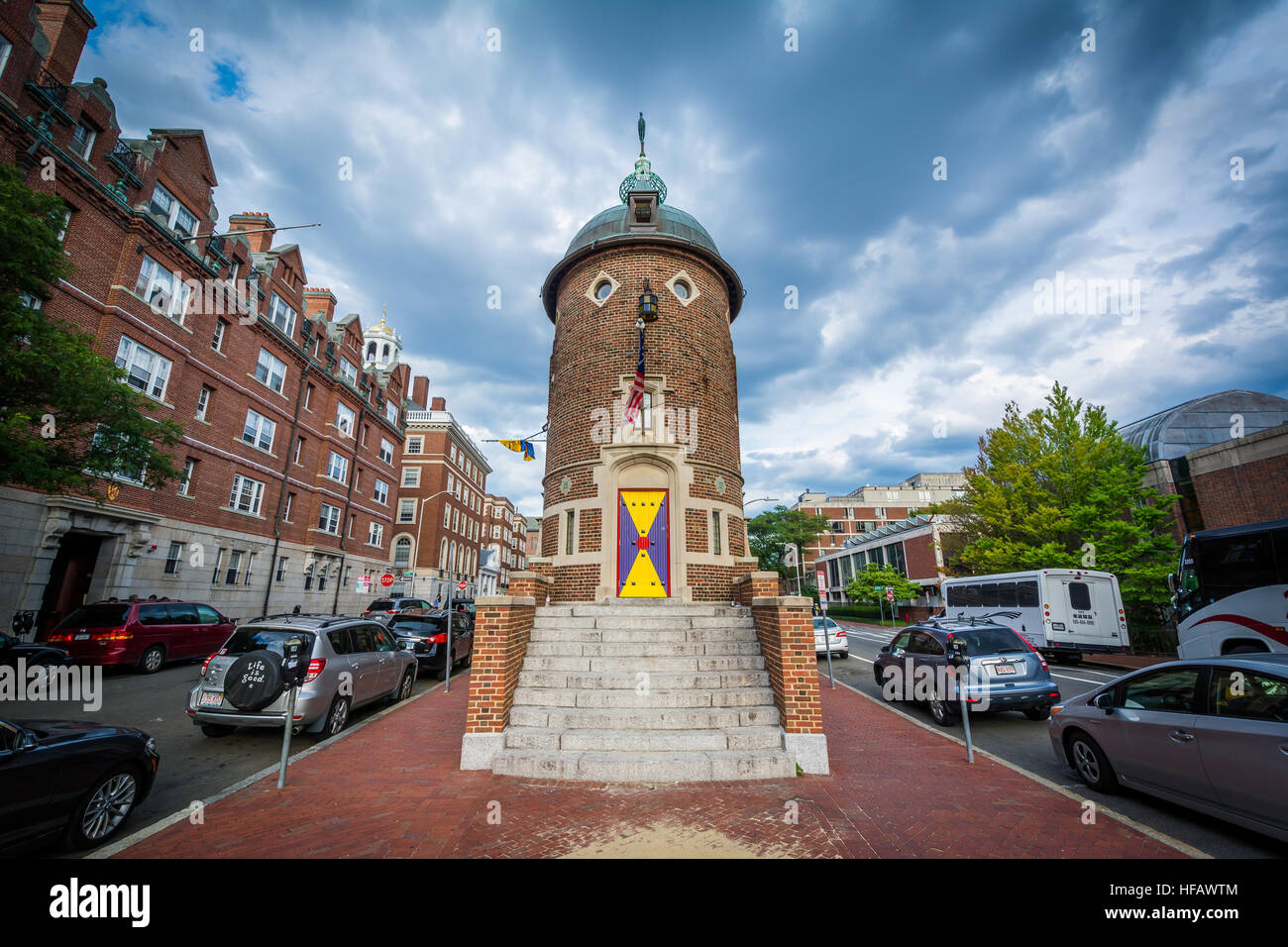 Harvard lampoon building hi-res stock photography and images - Alamy