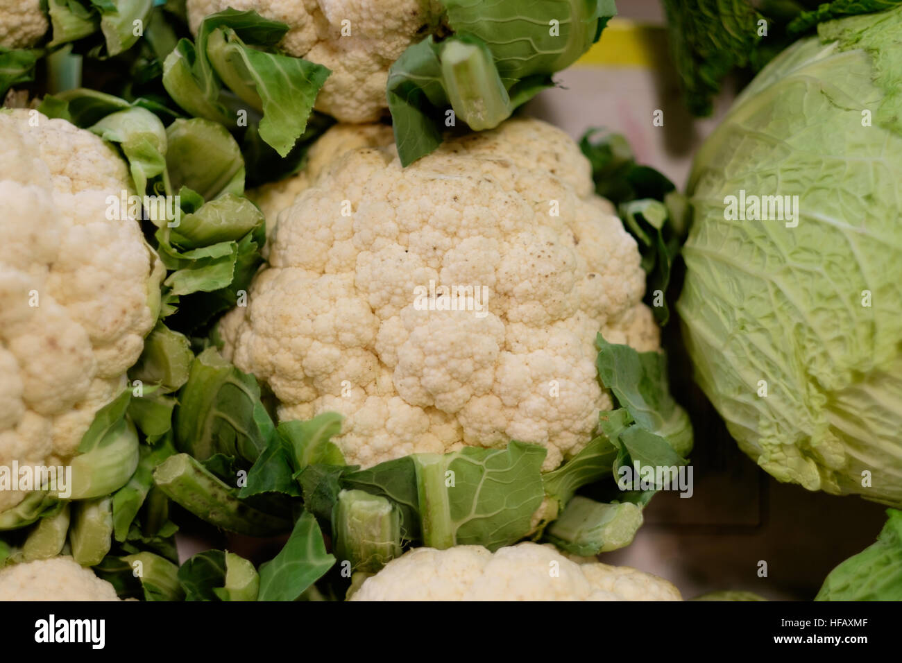 Beautiful cauliflower hi-res stock photography and images - Alamy