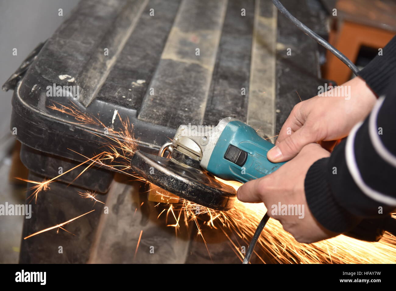 Man working metal cutting Stock Photo - Alamy