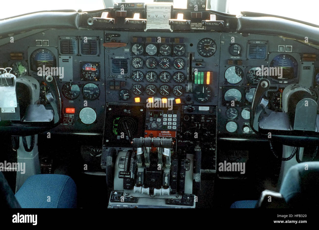 Cockpit CV-880 DN-ST-84-08656 Stock Photo - Alamy