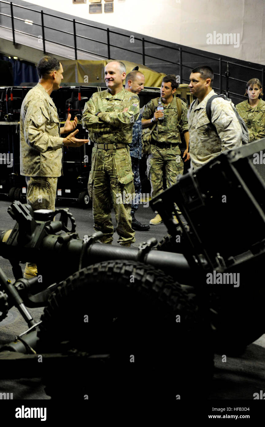 Col. Frank Donovan, left, commanding officer of the 24th Marine ...