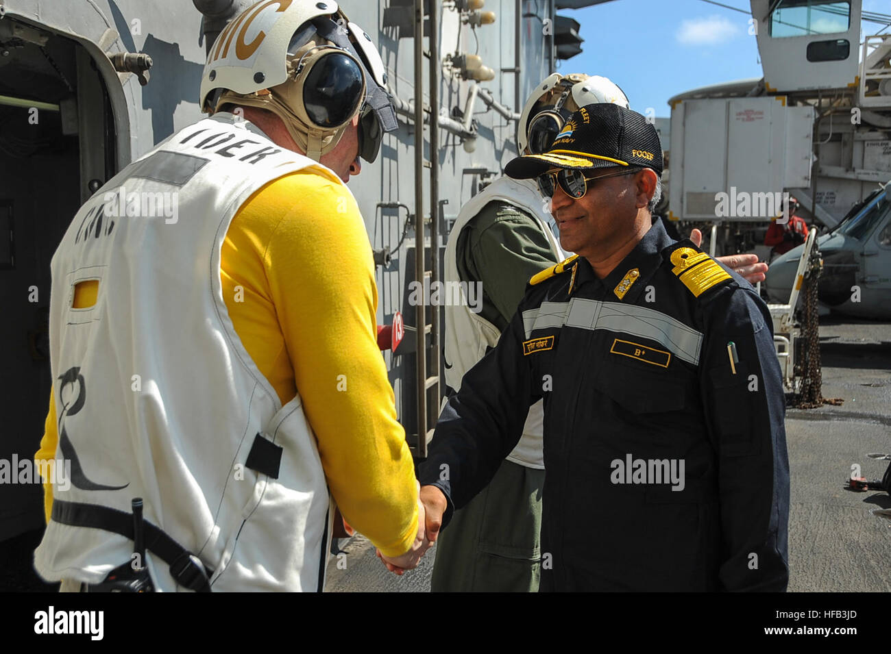 Uss theodore ro hi-res stock photography and images - Alamy