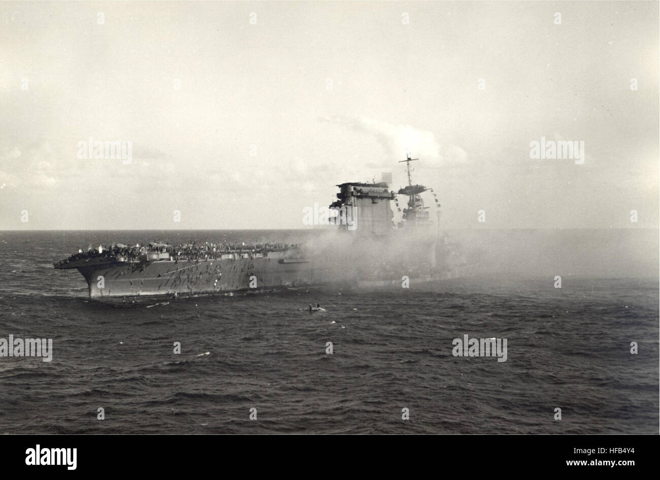 Crew verl%%%%%%%%C3%%%%%%%%A4sst USS Lexington Stock Photo - Alamy