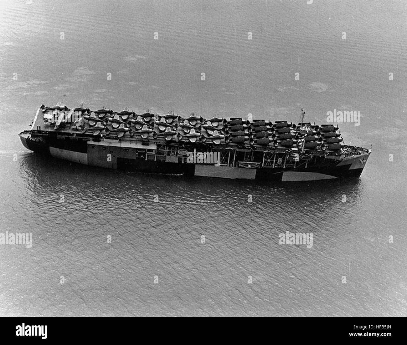 CVE-1 Long Island 1944-06-10 Stock Photo - Alamy