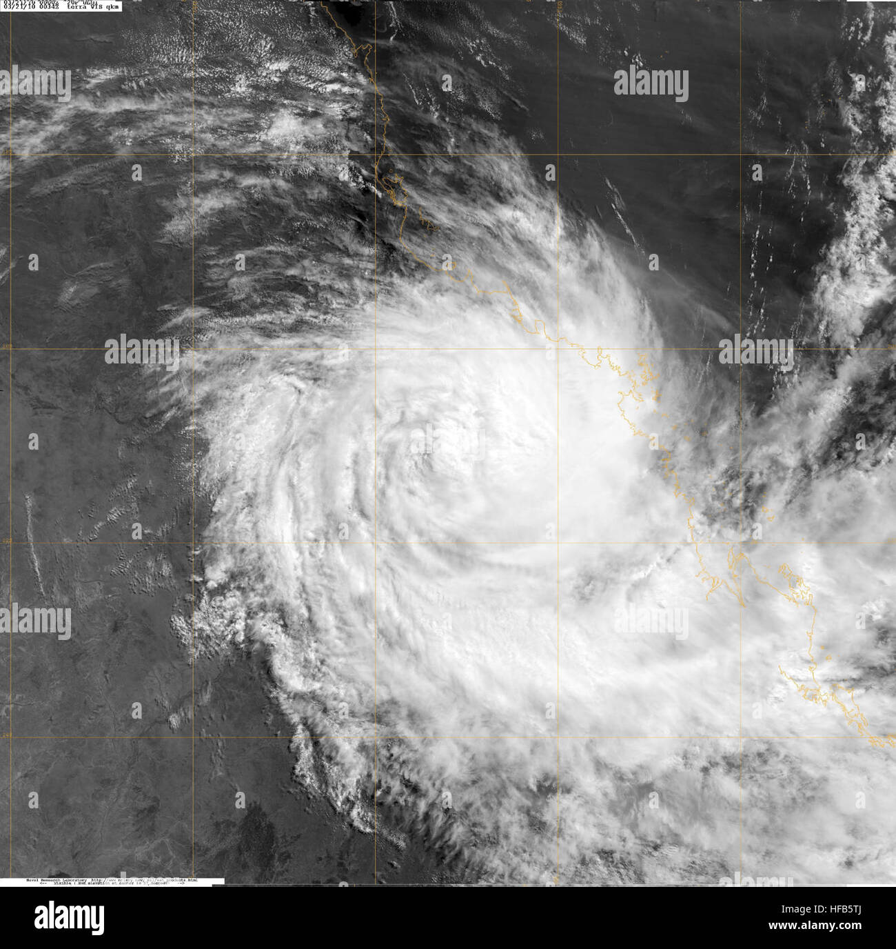 Cyclone Ului at landfall 2010 - 03 - 21 Stock Photo - Alamy