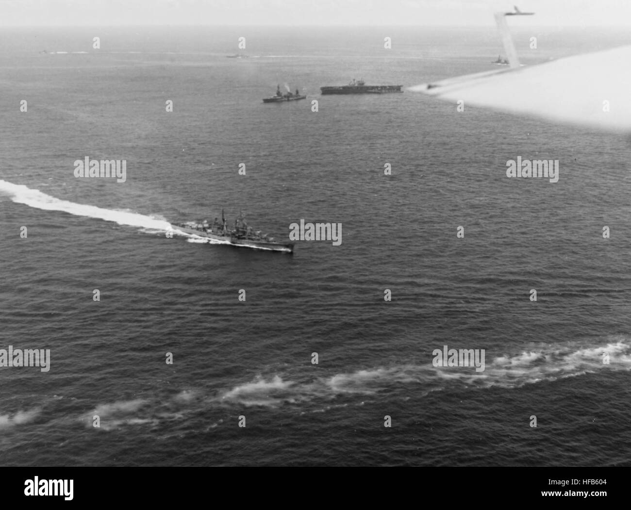 Uss hornet cv 8 hi-res stock photography and images - Alamy