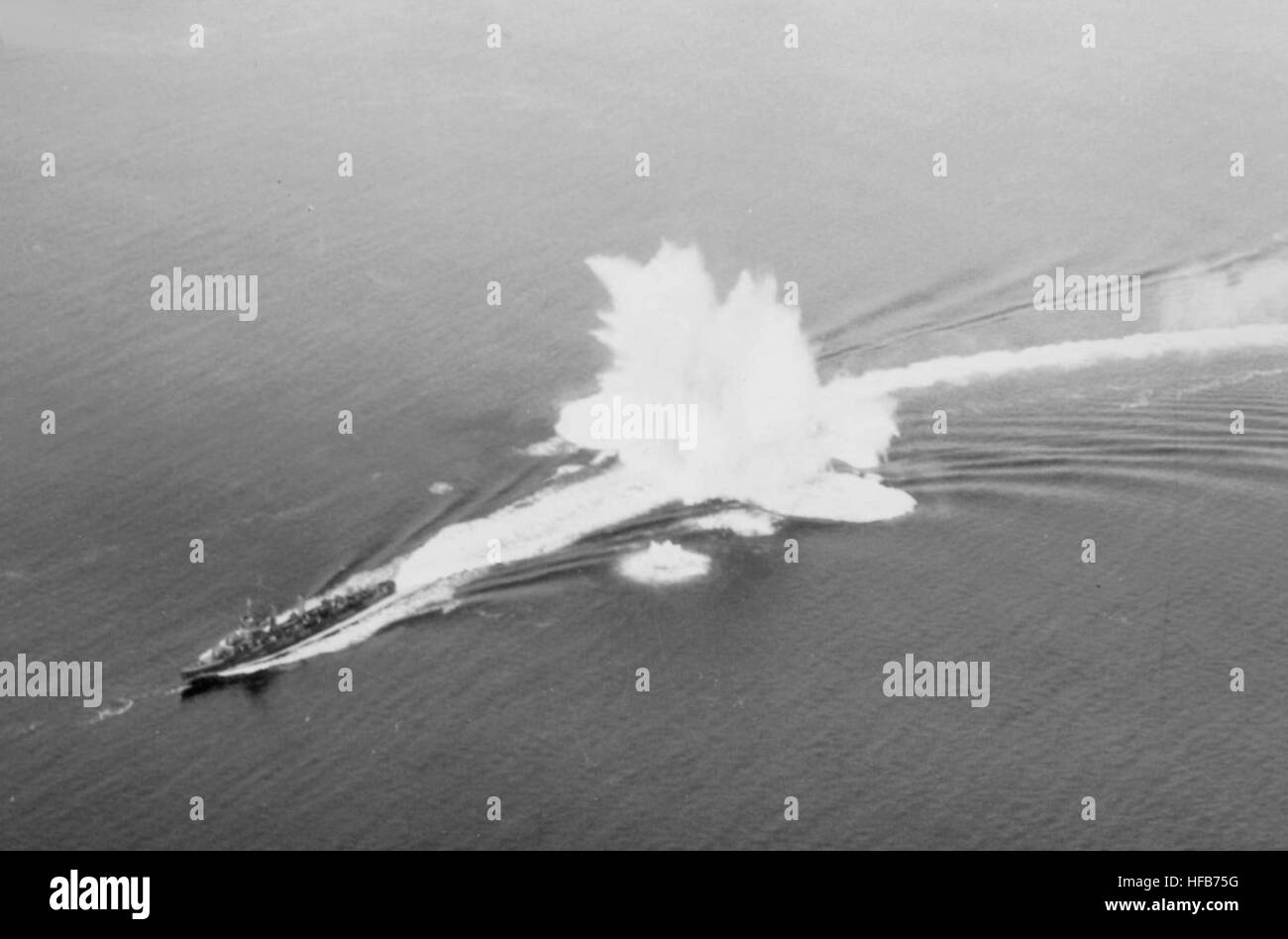 Destroyer drops depth charge off NY 1942 Stock Photo - Alamy