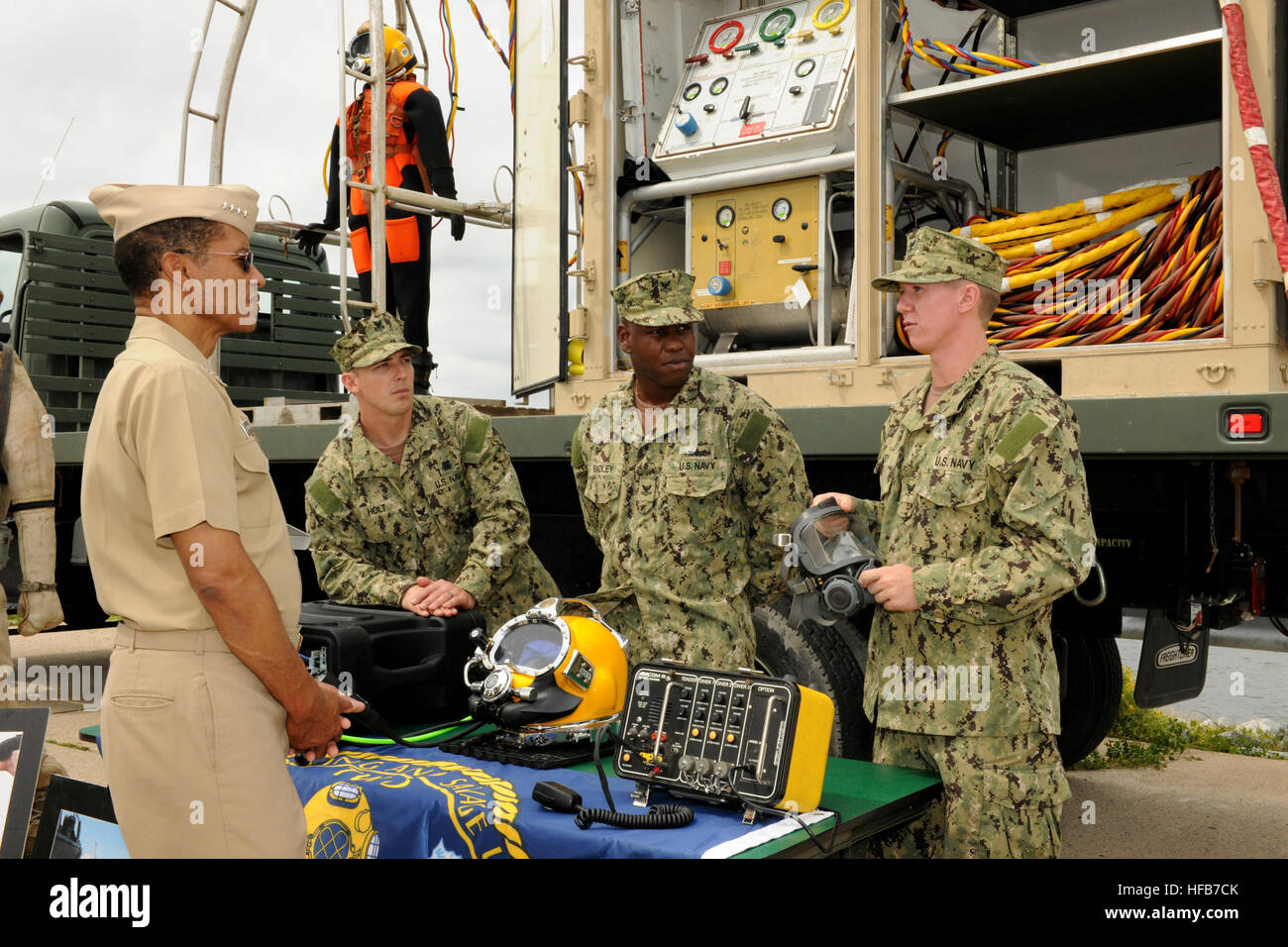 Fleet diving unit pacific hi-res stock photography and images - Alamy