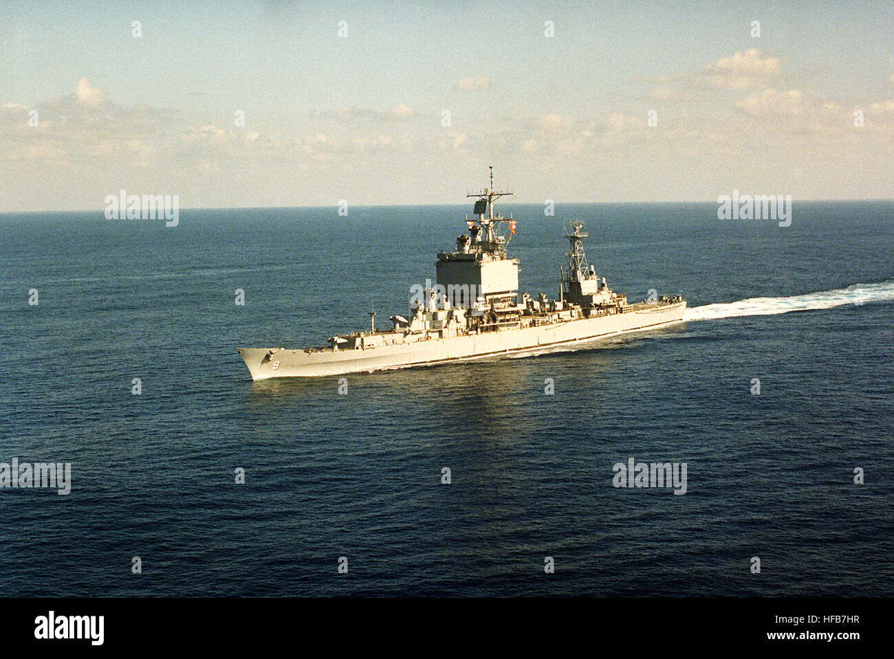 Uss long beach (cgn 9) hi-res stock photography and images - Alamy