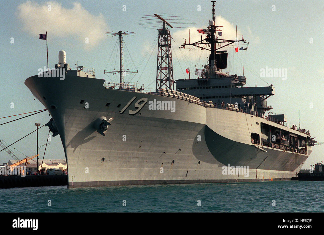 A port bow view of the amphibious command ship USS BLUE RIDGE (LCC-19 ...