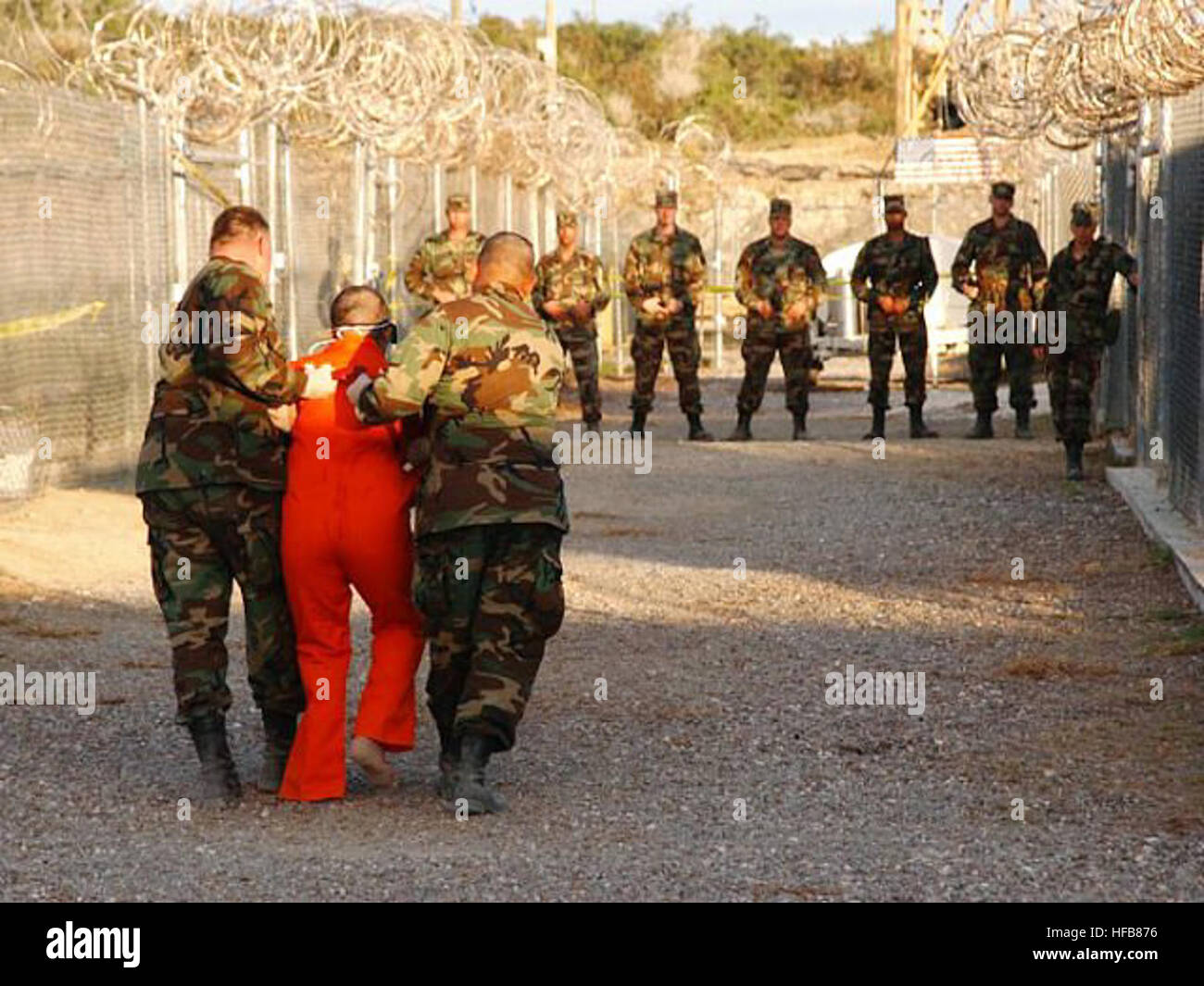 Detainee handling training hi-res stock photography and images - Alamy