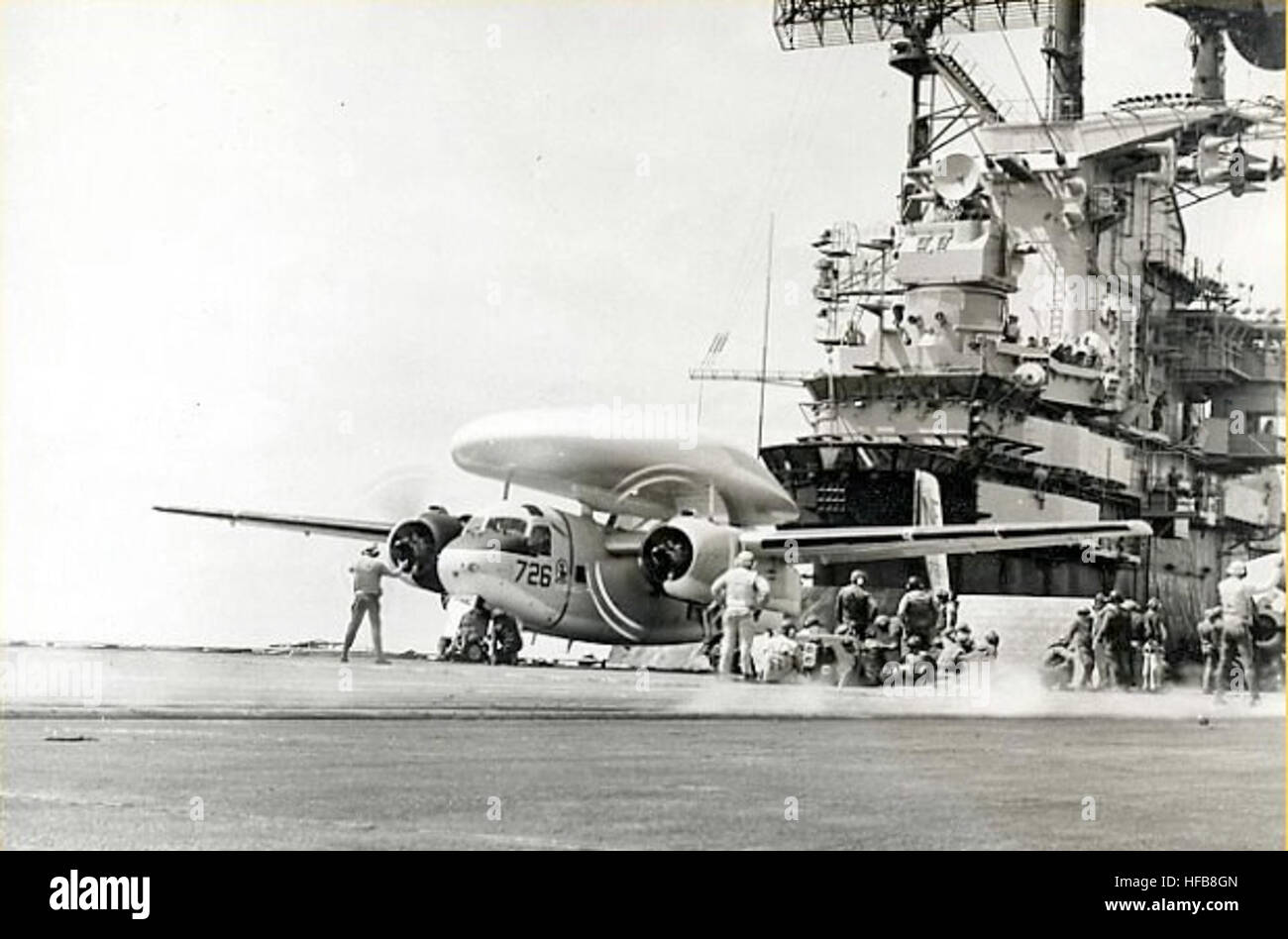 Officer prepares launch aircraft hi-res stock photography and images ...
