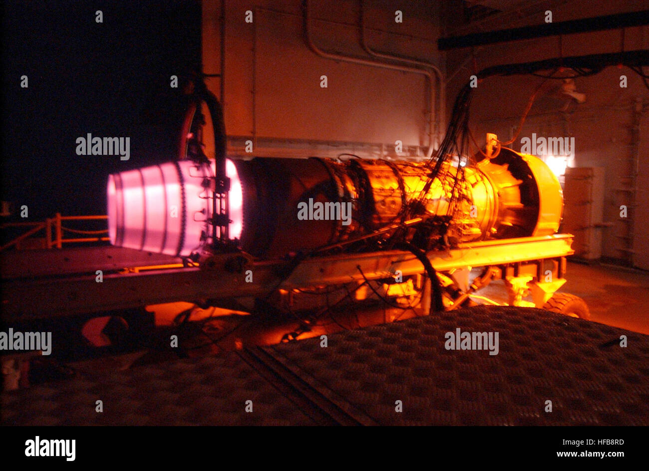 Jet engine test cell hi-res stock photography and images - Alamy
