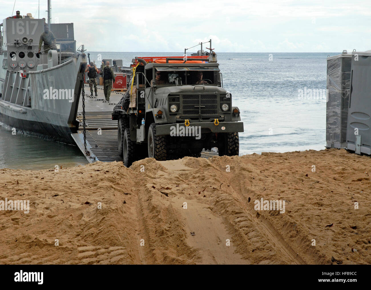 Landing craft unit lcu 1617 hi-res stock photography and images - Alamy