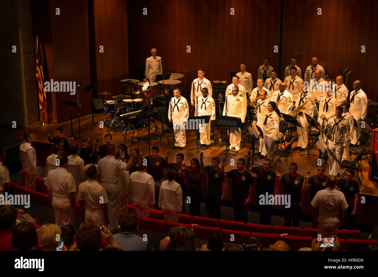 Women in the military during wwi hi-res stock photography and images ...