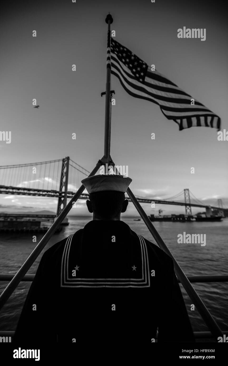 Amphibious assault ship bridge Black and White Stock Photos & Images ...