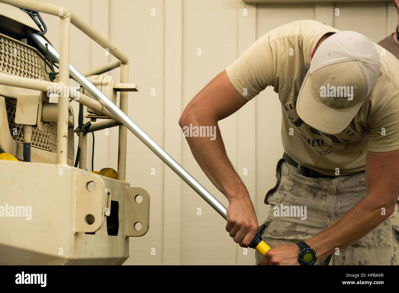 Canadian navy Leading Seaman Tyler Newman, assigned to Fleet Diving ...