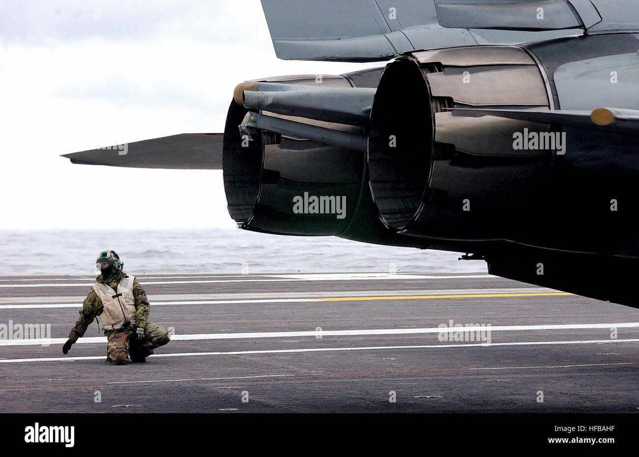 Final checker hi-res stock photography and images - Alamy