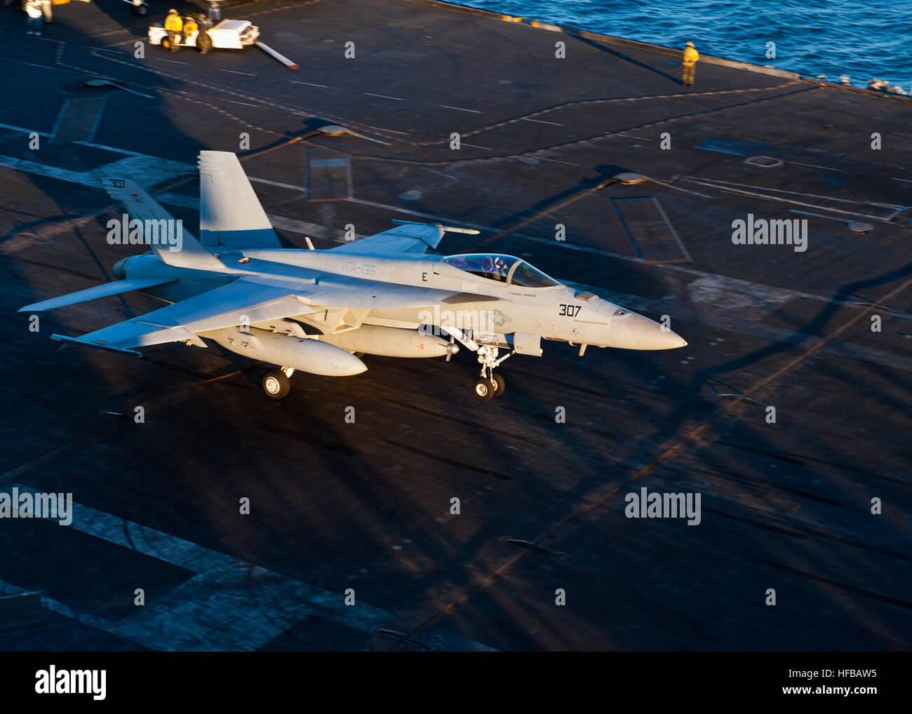 Capt william hamilton jr commanding hi-res stock photography and images ...