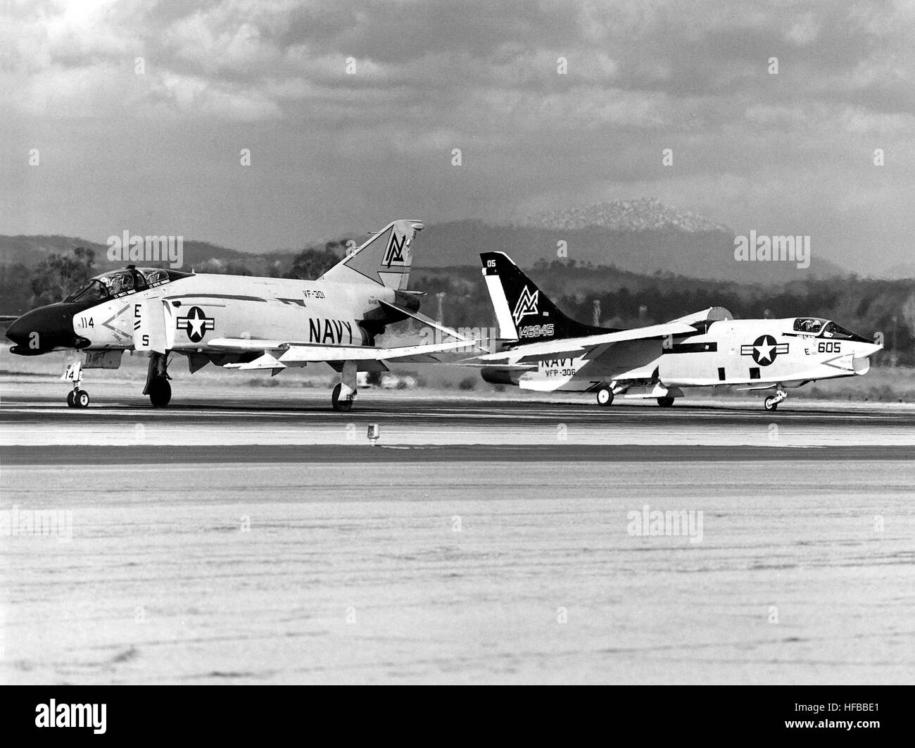 F-4N of VF-301 and RF-8G of VFP-306 at NAS Miramar 1978 Stock Photo - Alamy