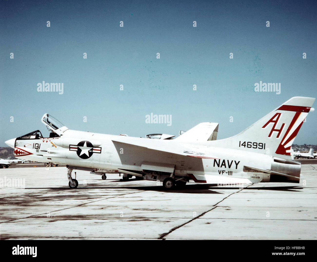 F 8c crusader hi-res stock photography and images - Alamy