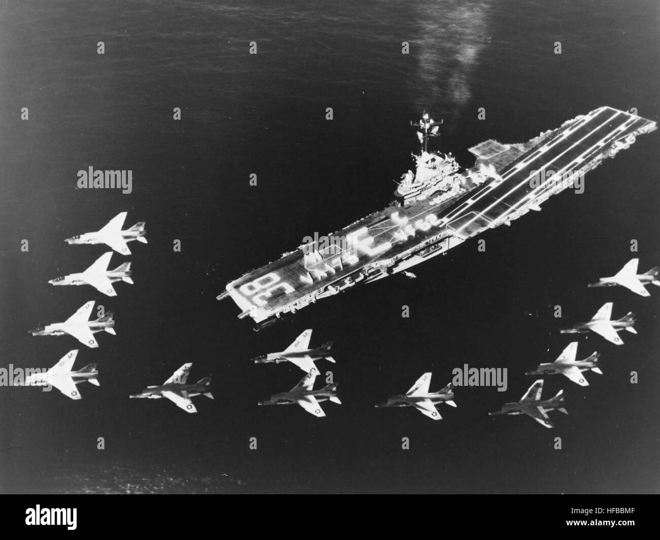 Uss Shangri La Stock Photos & Uss Shangri La Stock Images - Alamy