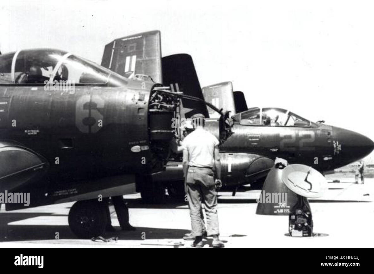 F3D-2 VMFN-513 Kunsan radar1 1953 Stock Photo - Alamy