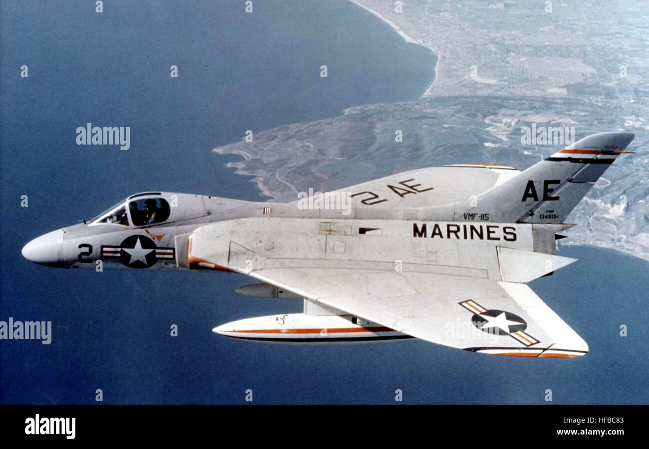 F4d 1 hi-res stock photography and images - Alamy