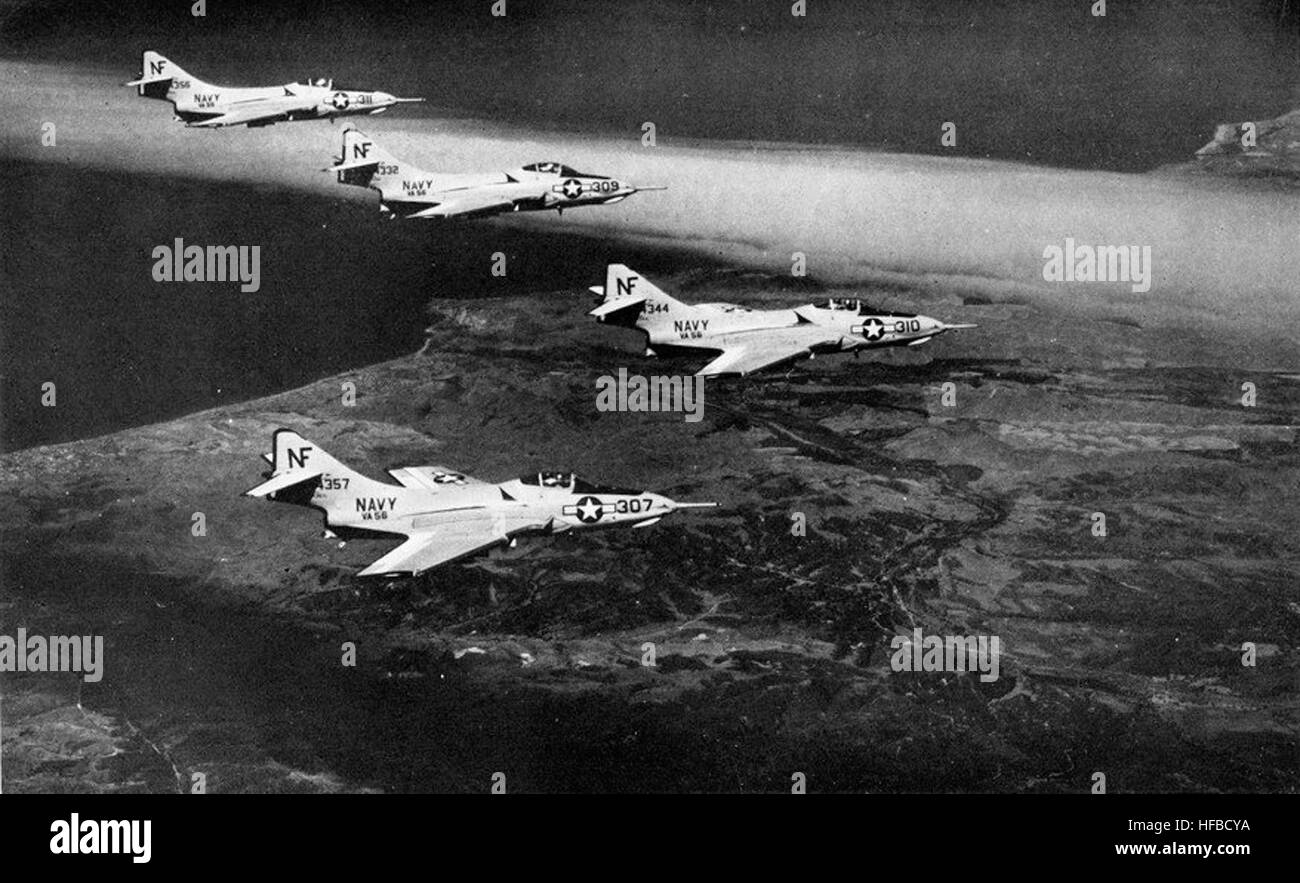 F9F-8 Cougars VA-56 in flight 1957 Stock Photo - Alamy