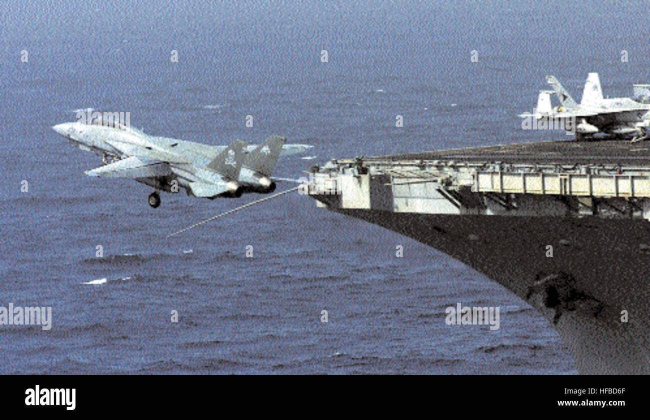 FA-18 takes off from the USS George Washington Stock Photo - Alamy