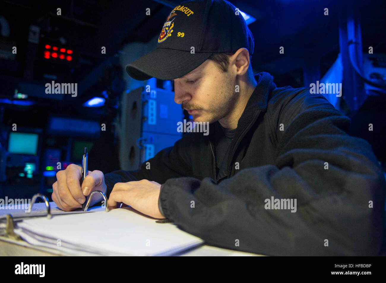 150830-N-VC236-001 GULF OF ADEN (Aug. 30, 2015) - Operations Specialist ...