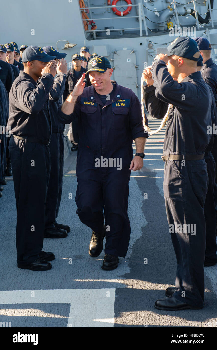 Uss john c stennis south china sea navy hi-res stock photography and ...