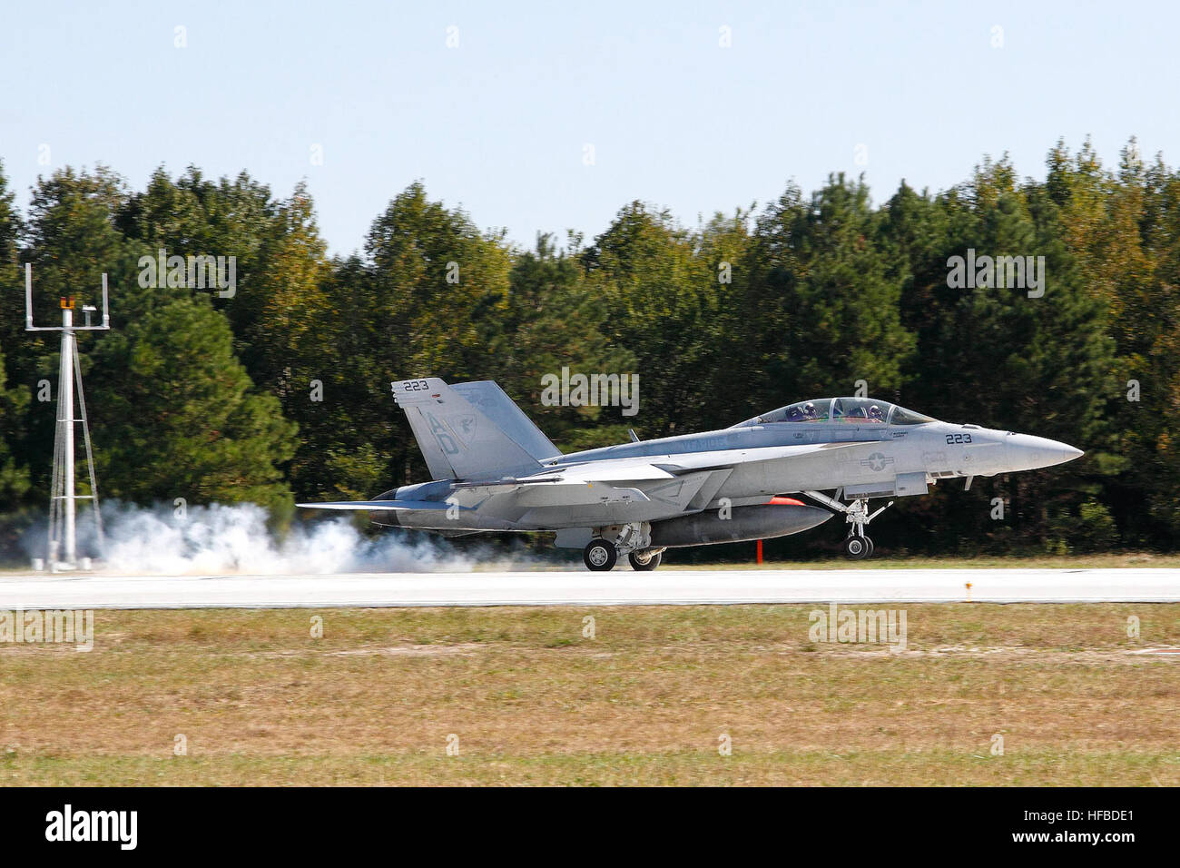 An F/A-18 Hornet from Strike Fighter Wing Atlantic performs a touch-and ...