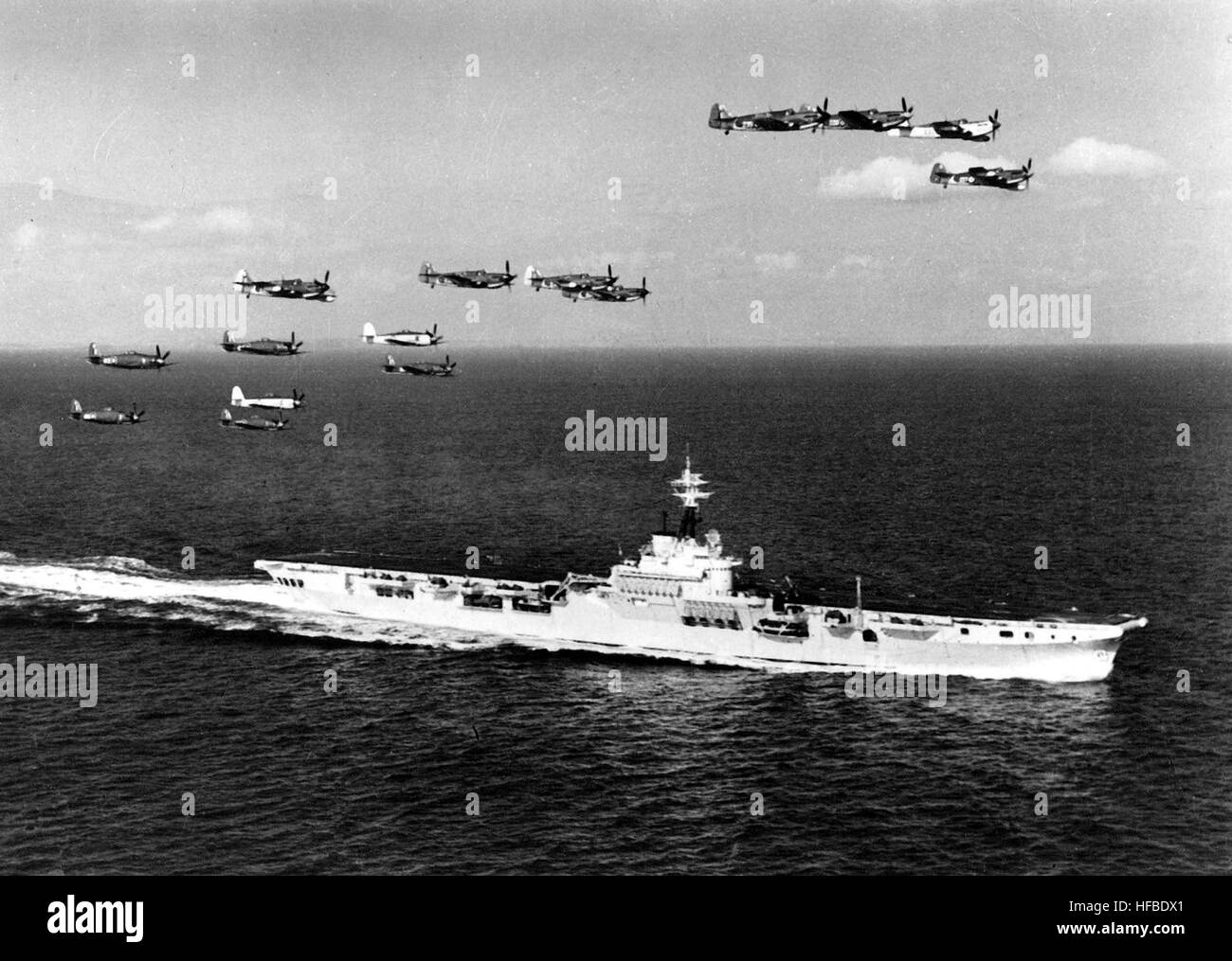 Australian aircraft carrier hmas hi-res stock photography and images ...