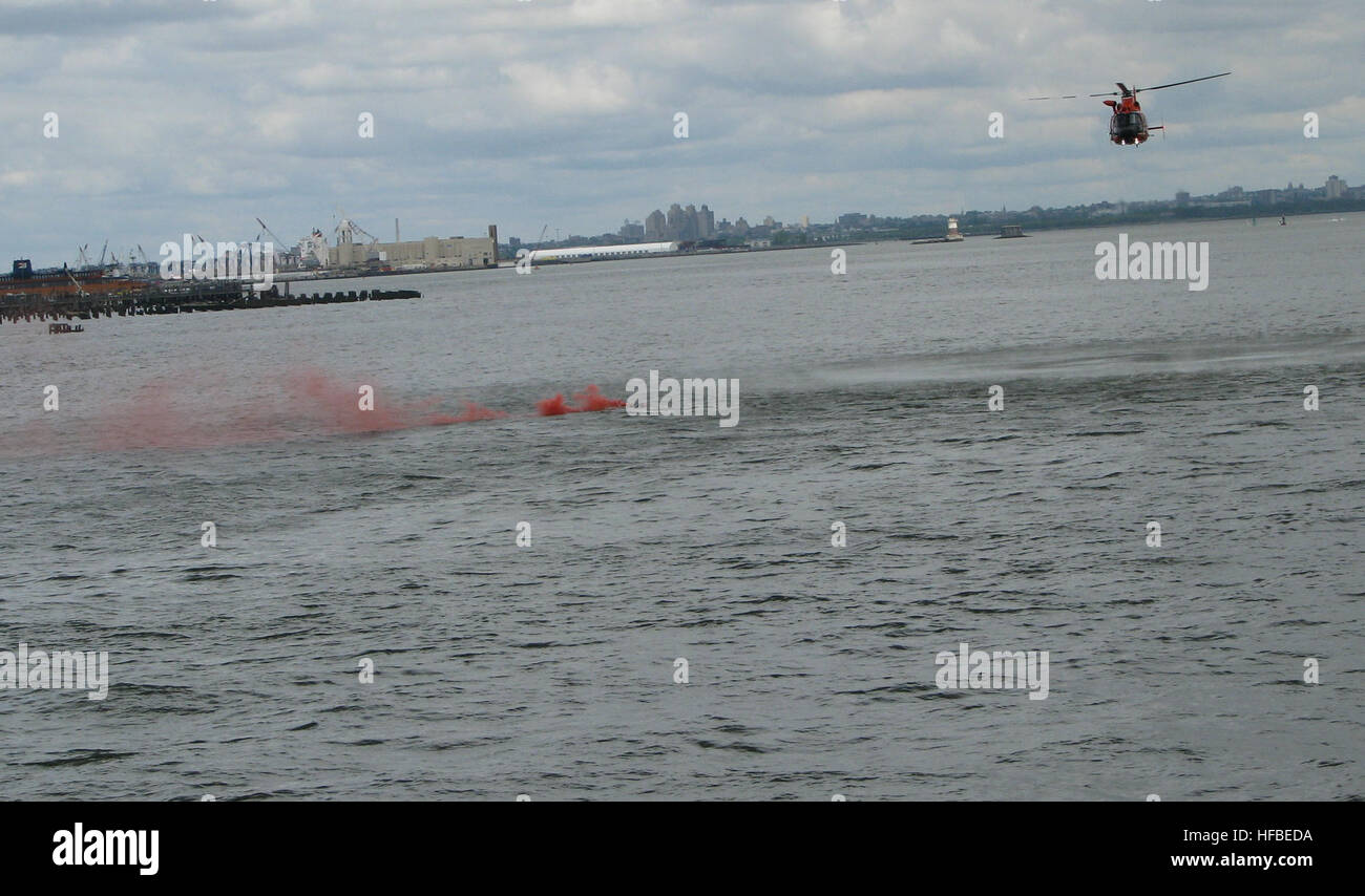 Staten island coast guard station hi-res stock photography and images ...